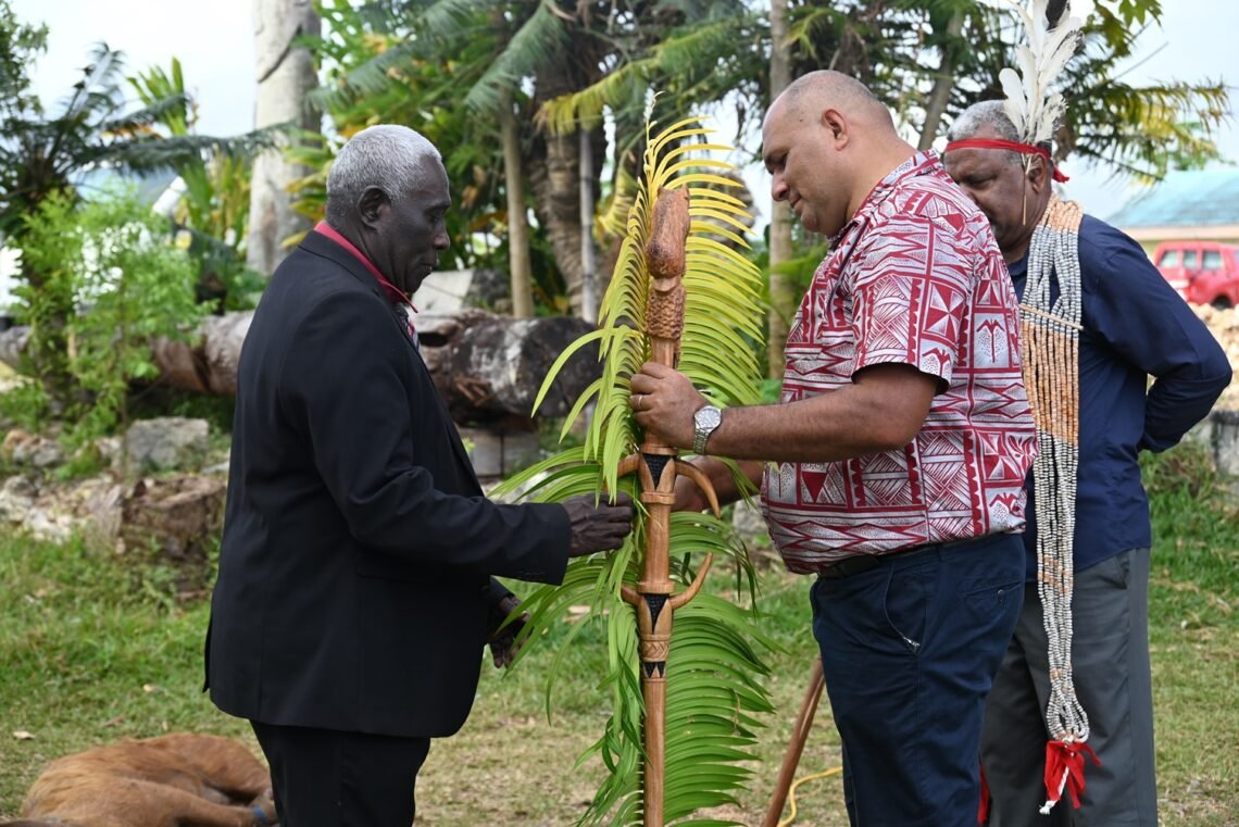 Vanuatu and Solo Signs Agreement - Tavuli News (Solomon Islands)