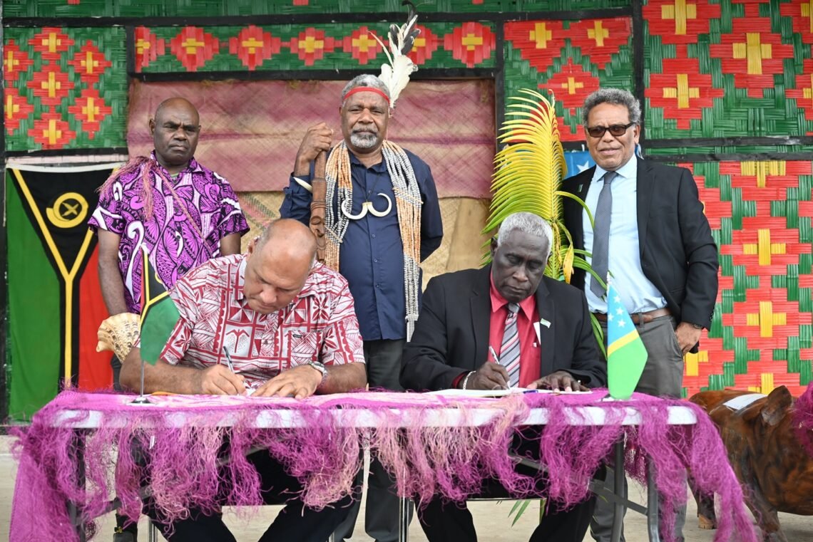 Vanuatu and Solo Signs Agreement - Tavuli News (Solomon Islands)